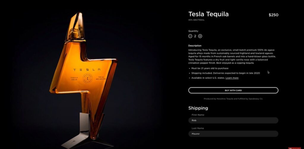 Tesla lanza su propia marca de tequila; cada botella vale 250 dólares